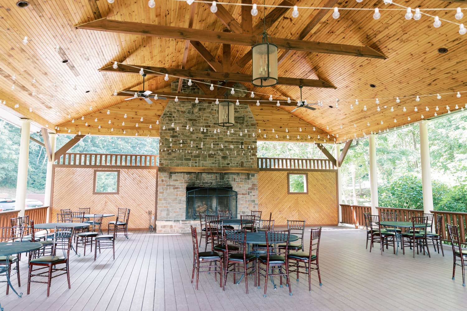 House Mountain Inn Wedding | A Destination Mountain Venue